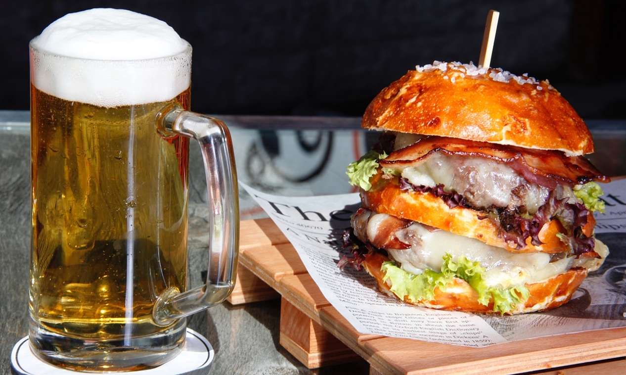 Welcome to the Papperla Pub | Tradition Julen Zermatt